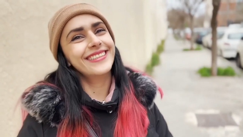 Chloee | Pilladas en la calle Online