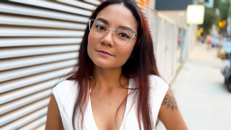 Chloee | Pilladas en la calle Online